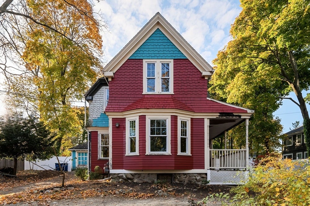 685 Union St, Braintree, MA 02184 - MLS# 73310097 - Coldwell Banker