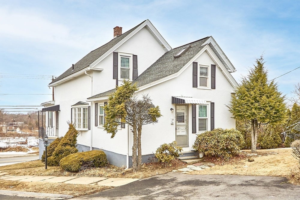 4 Winter Street, Clinton, MA 01510 - MLS# 73342501 - Coldwell Banker