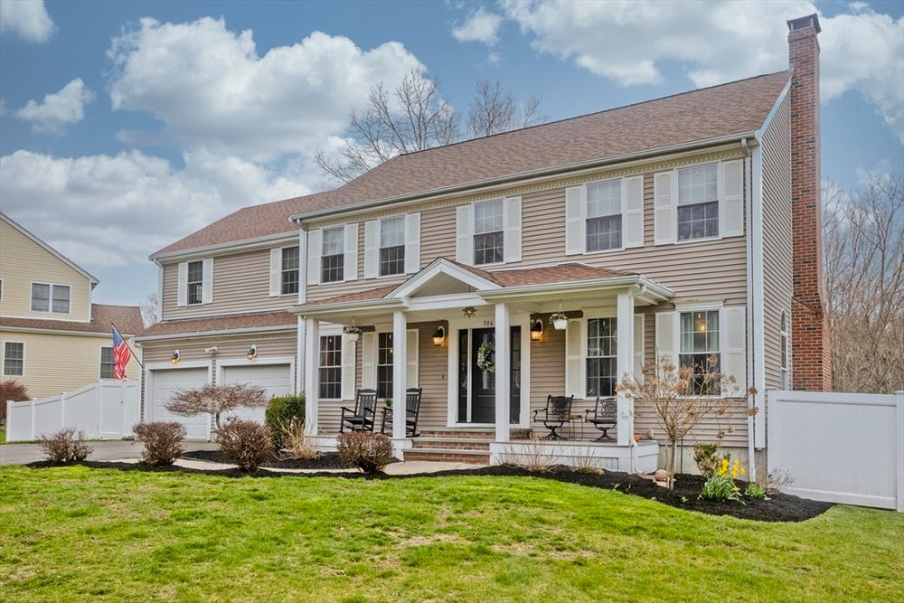 306 Whippoorwill Dr, Raynham, MA 02767 - MLS# 73359913 - Coldwell Banker