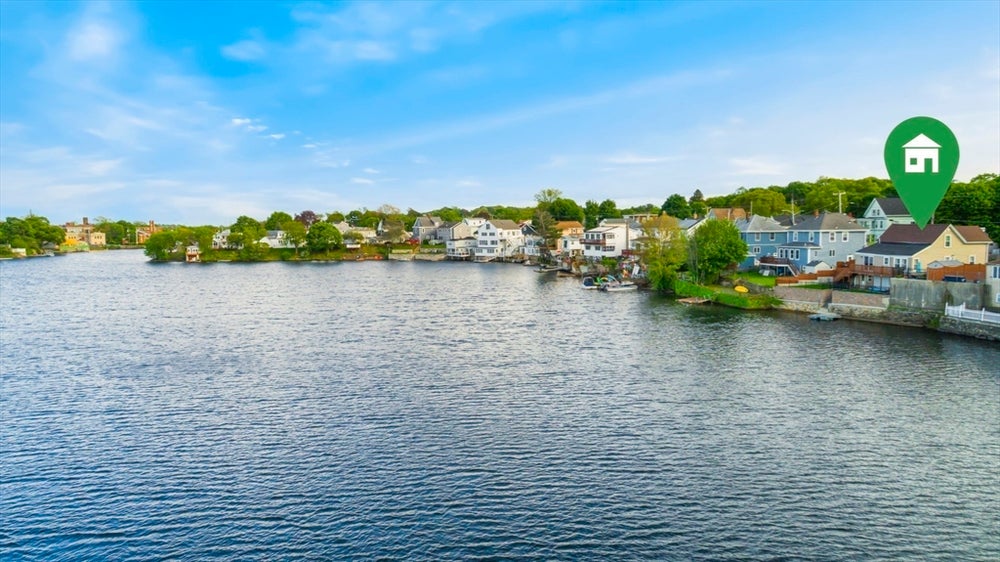 121 Lynnfield St, Lynn, MA 01904 - MLS# 73378493 - Coldwell Banker