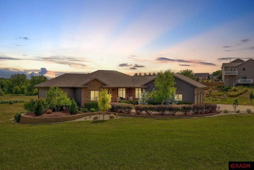 44142 Willow Road, St. Peter, MN 56082 - MLS# 7032926 - Coldwell Banker