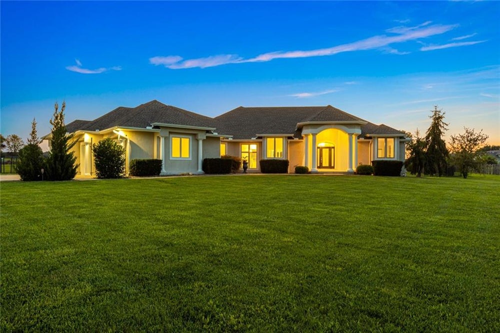 1308 Allendale Lake Road, Greenwood, MO 64034 - MLS# 2450650 - Coldwell ...