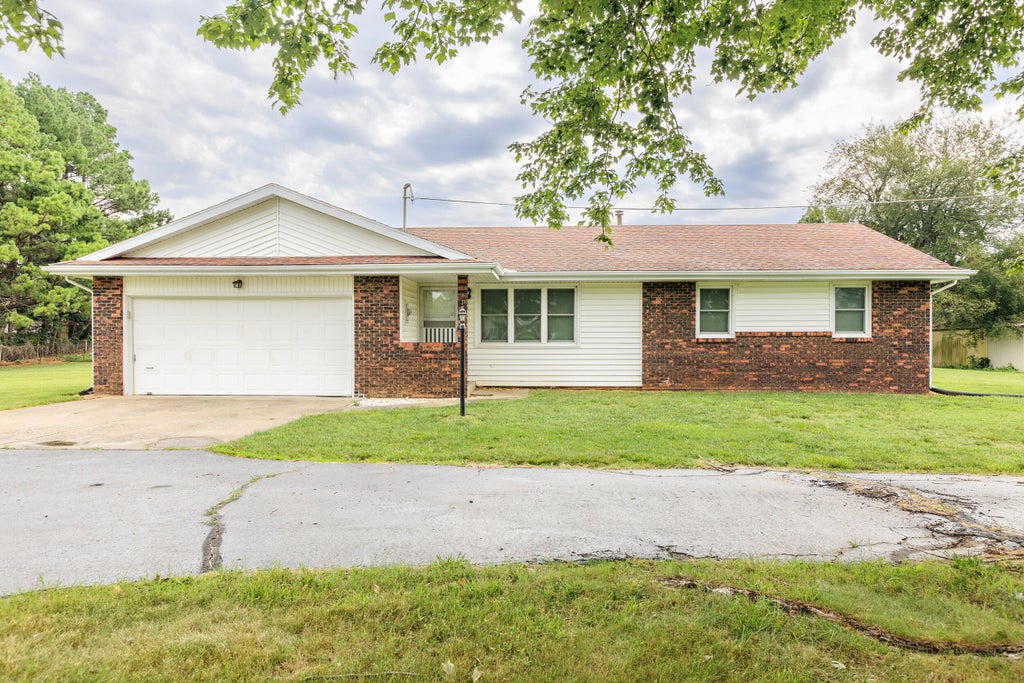 Farm Road Springfield Mo