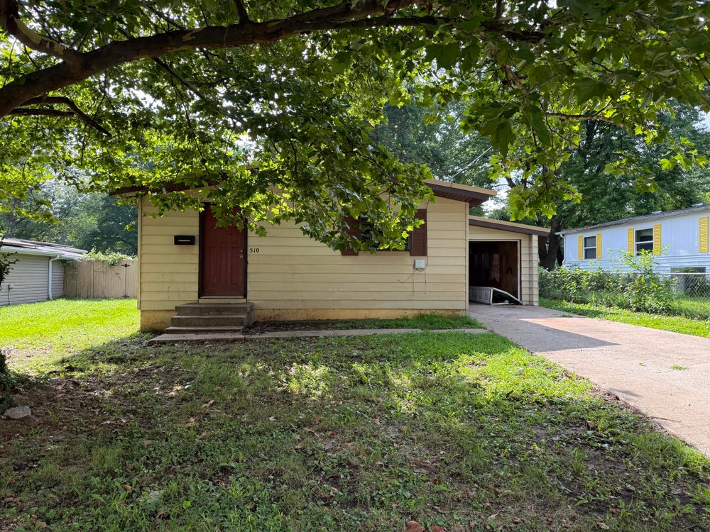 510 S Burton Avenue, Springfield, MO 65802 - MLS# 60300302 - Coldwell ...