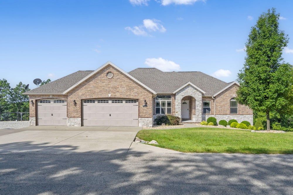 1584 Emory Creek Boulevard, Branson, MO 65616 - MLS# 60301094 ...