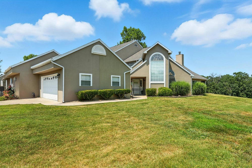 127 Berms Circle #6, Branson, MO 65616 - MLS# 60301647 - Coldwell Banker