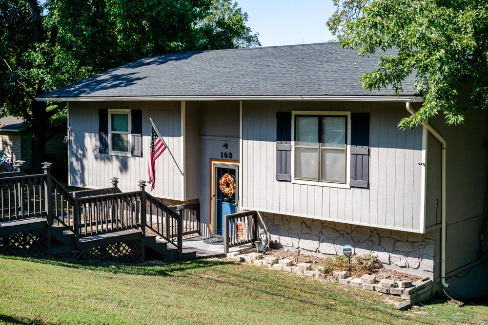 103 Della Street, Branson, MO 65616 - MLS# 60305178 - Coldwell Banker