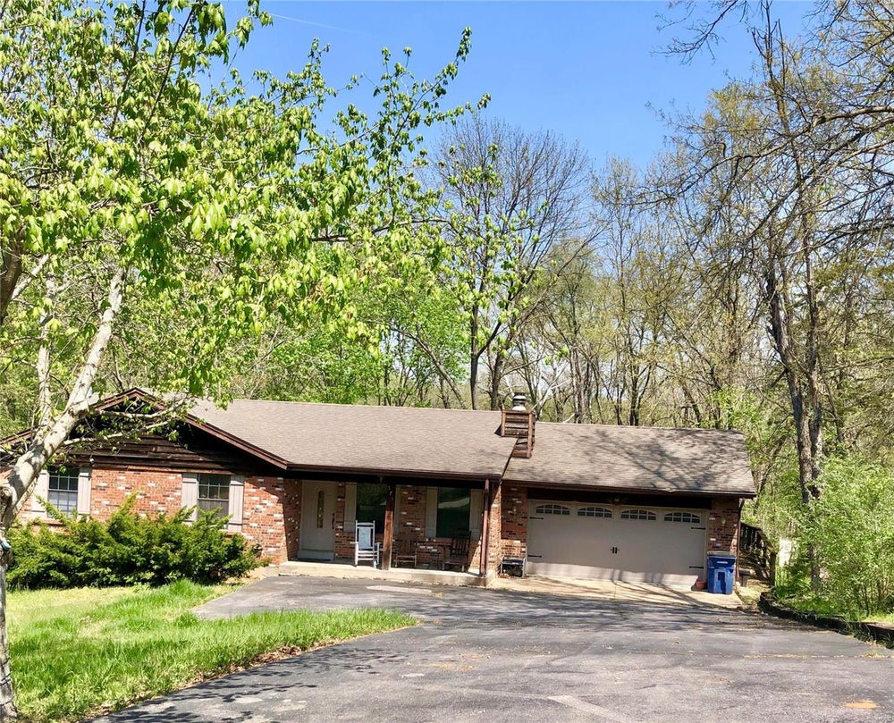 575 E Villa Ridge Road, Villa Ridge, MO 63089 - MLS# 23022583 ...