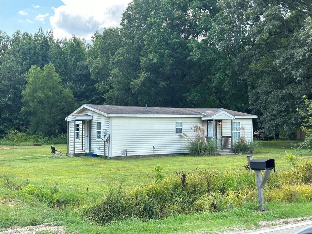 1483 Hwy 142, Poplar Bluff, MO 63901 - MLS# 23040382 - Coldwell Banker