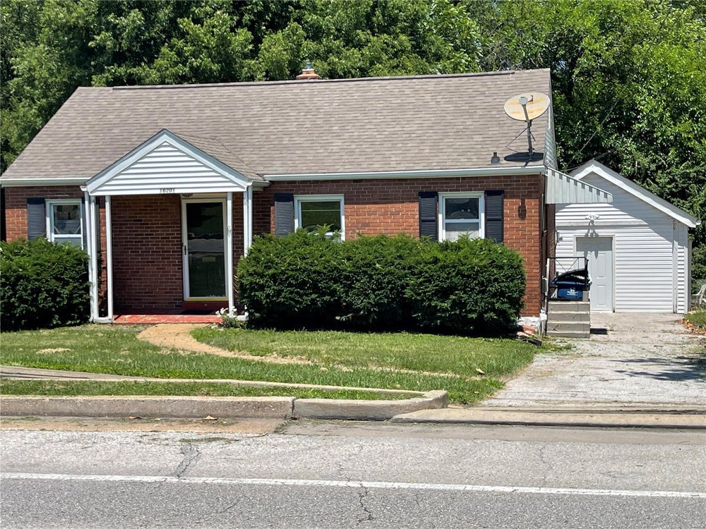 10201 Lackland Road, Overland, MO 63114 - MLS# 24037911 - Coldwell Banker