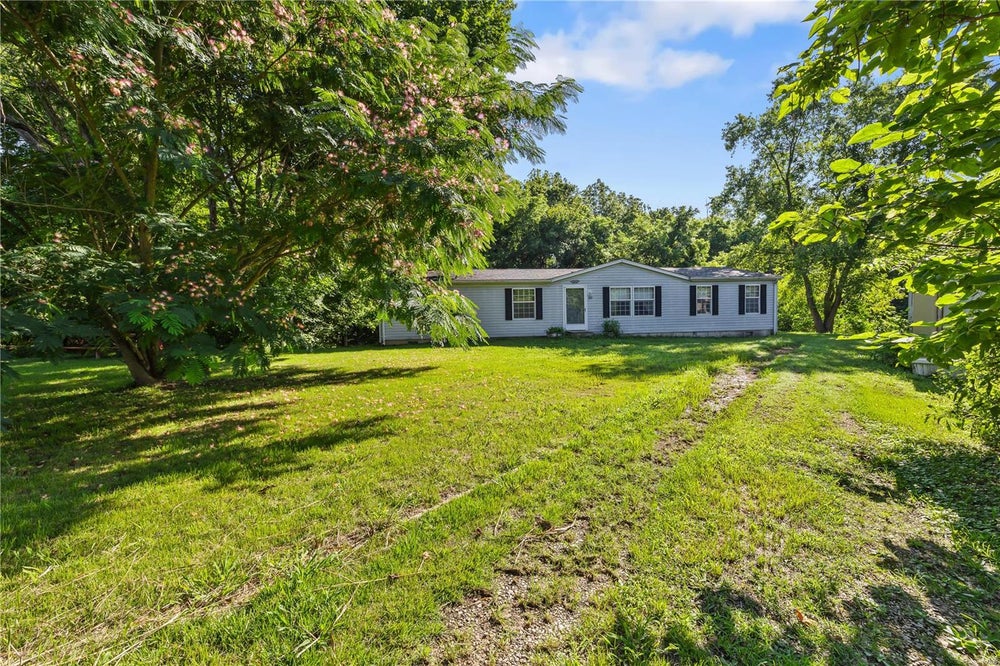 200 Church Street, Festus, MO 63047 - MLS# 24040319 - Coldwell Banker