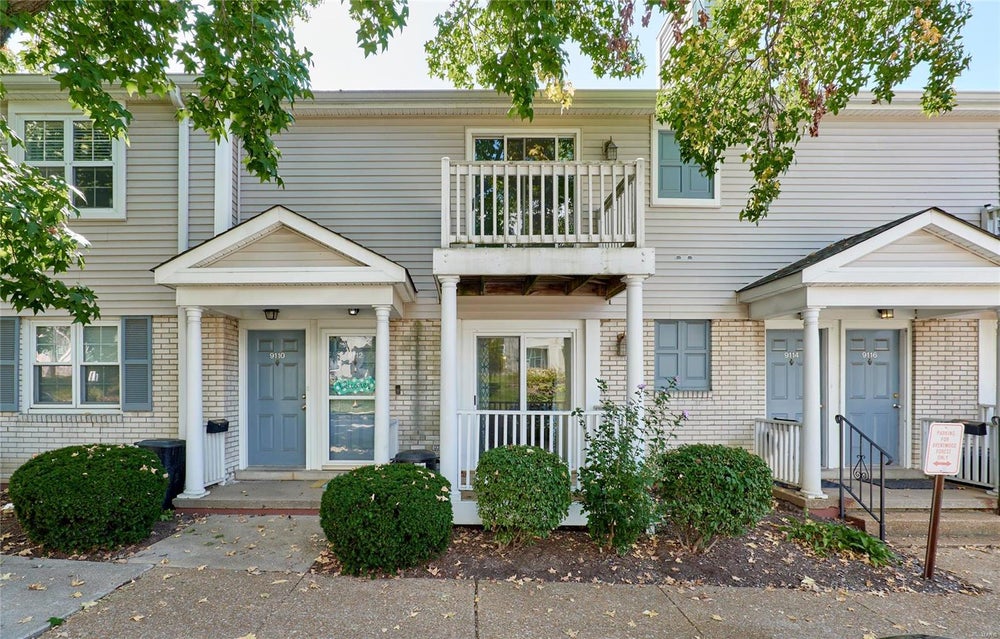 9112 Eager Road, St Louis, MO 63144 - MLS# 24059705 - Coldwell Banker