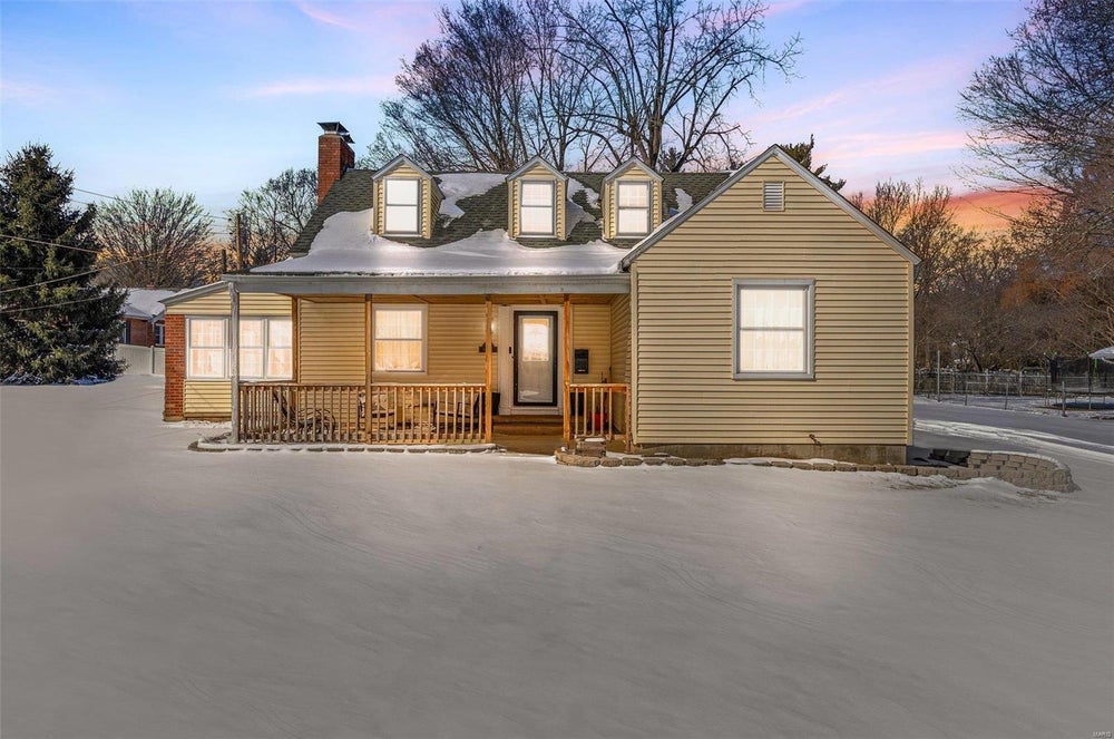 301 Taylor, Farmington, MO 63640 - MLS# 25009602 - Coldwell Banker