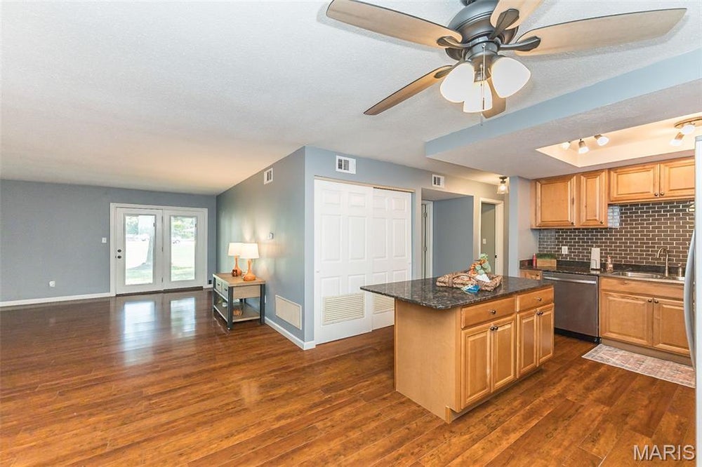 1400 Heritage Landing #103, St Charles, MO 63303 - MLS# 25053535 ...