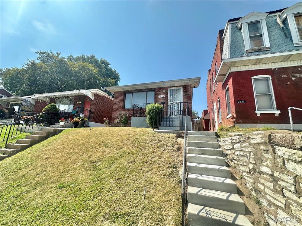 2825 Nebraska Avenue, St Louis, MO 63118 - MLS# 25062866 - Coldwell Banker