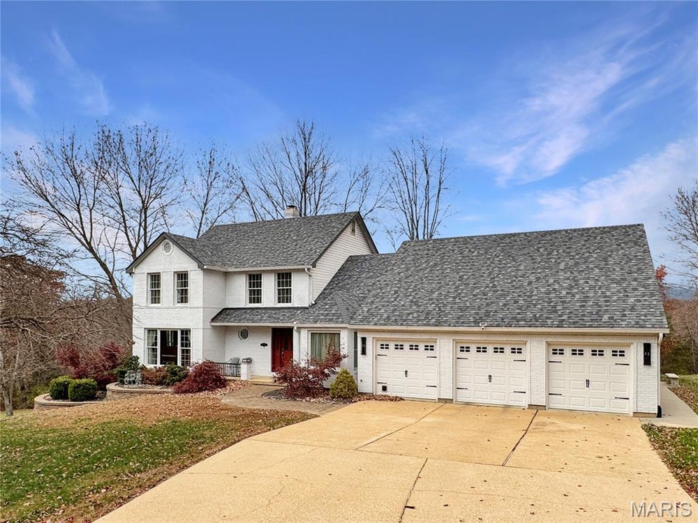 14 Oak Ridge Drive, Washington, MO 63090 - MLS# 25076745 - Coldwell Banker