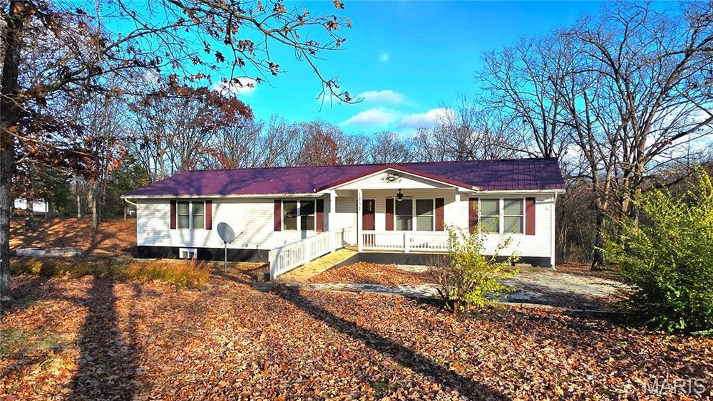 1232 W Springfield Road, St Clair, MO 63077 - MLS# 25078141 - Coldwell ...