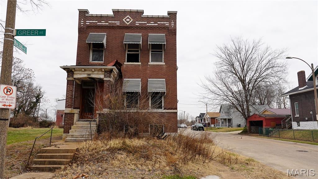 single brick properties