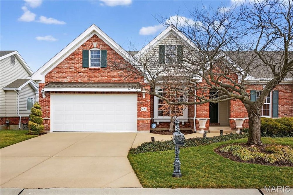 5120 Butler Hill Court, St Louis, MO 63128 - MLS# 26008958 - Coldwell ...