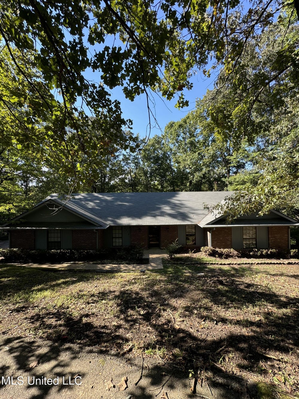 2519 Sportsman Drive, Nesbit, MS 38651 - MLS# 4093364 - Coldwell Banker
