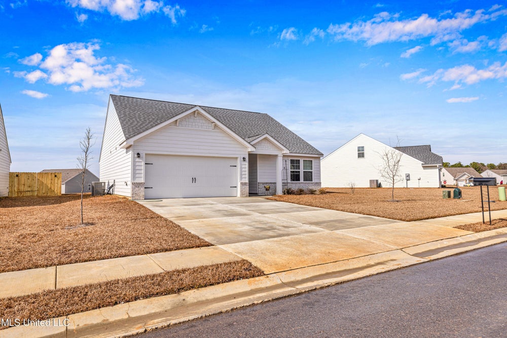 14447 Quail Ridge Drive, Gulfport, MS 39503 - MLS# 4101400 - Coldwell ...