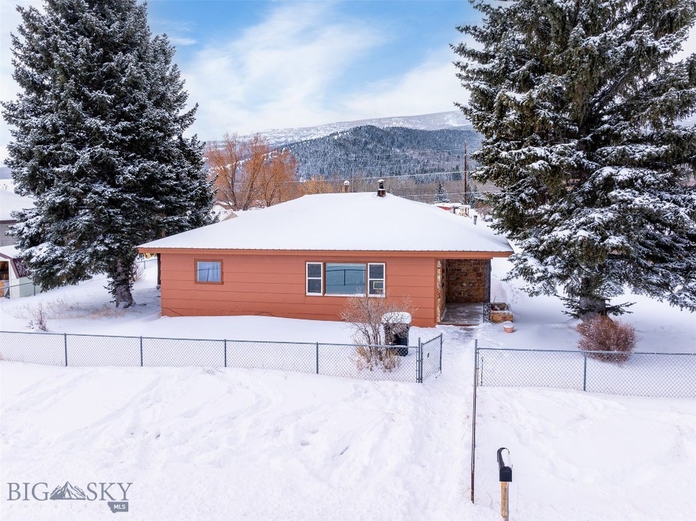 125 Howe, Anaconda, MT 59711 - MLS# 399458 - Coldwell Banker