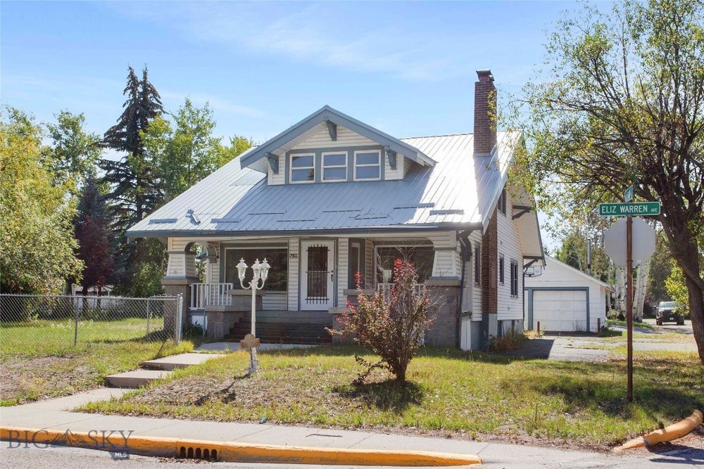 2900 Elizabeth Warren, Butte, MT 59701 - MLS# 405980 - Coldwell Banker