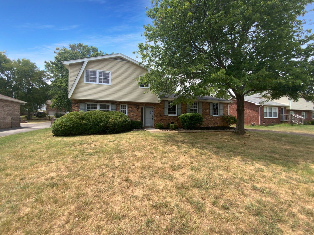 2957 Kinwood Dr, Antioch, TN 37013 - MLS# 2680753 - Coldwell Banker