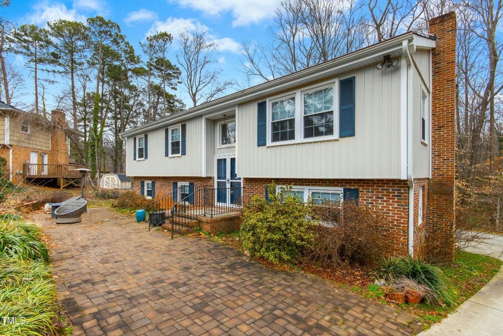 1105 Manchester Drive, Cary, NC 27511 - MLS# 10076641 - Coldwell Banker