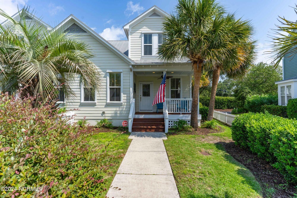 222 Silver Sloop Way, Carolina Beach, NC 28428 - MLS# 100456866 ...