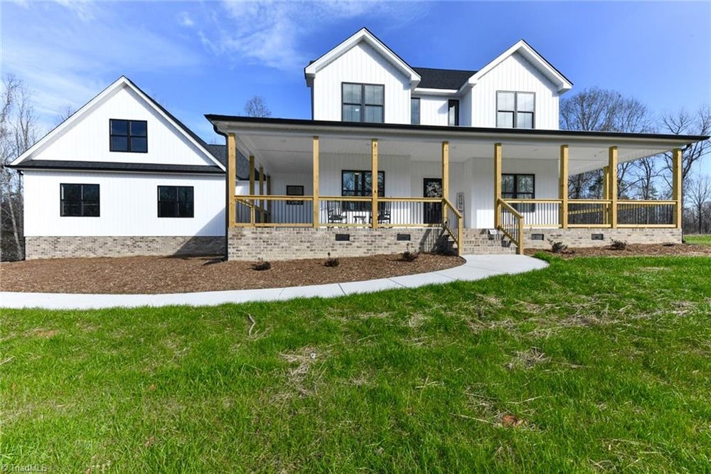 169 Hidden Acres Drive, Thomasville, NC 27360 - MLS# 1129072 - Coldwell ...