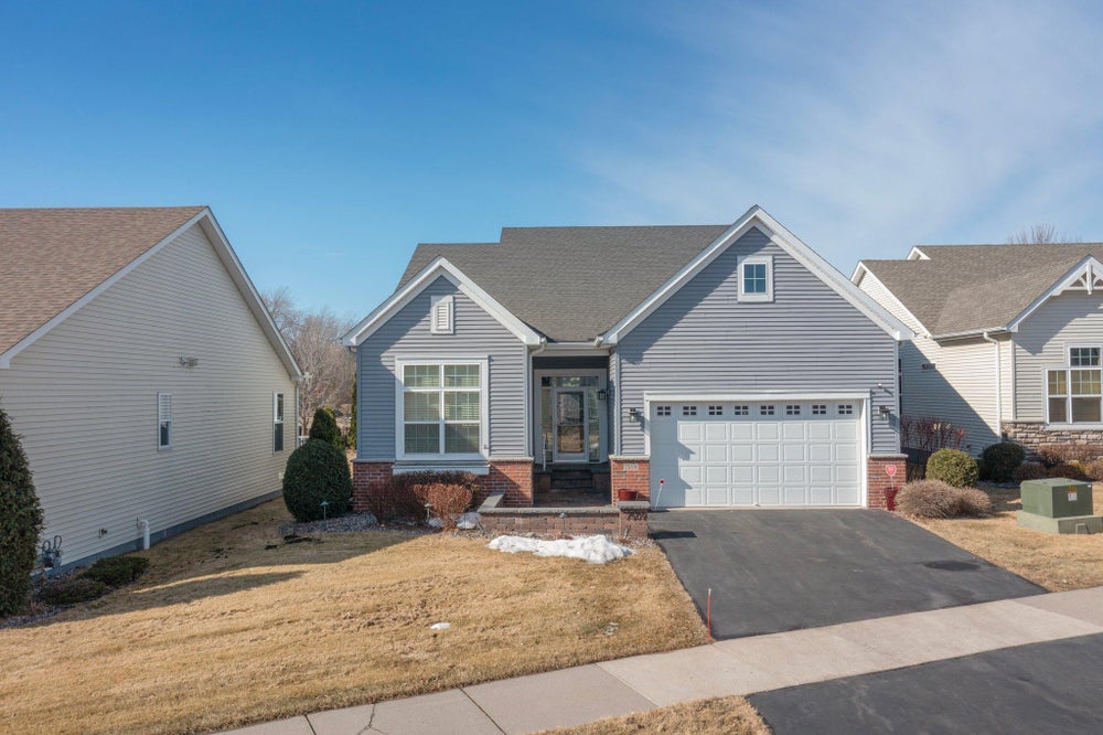 7509 Shadyview Lane N, Maple Grove, MN 55311 - MLS# 6673943 - Coldwell ...