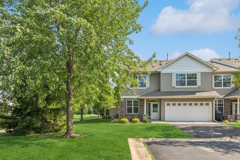 1582 Independence Drive, Northfield, MN 55057 - MLS# 6733883 - Coldwell ...