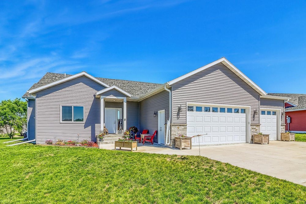 714 11th Street Nw, Perham, MN 56573 - MLS# 6741504 - Coldwell Banker