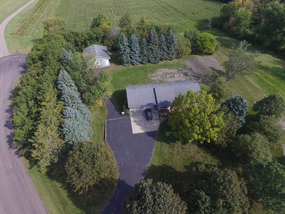 4300 Michelle Street, New Prague, MN 56071 - MLS# 6807897 - Coldwell Banker