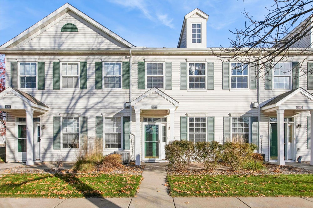 1022 Providence Drive, Shakopee, MN 55379 - MLS# 6817891 - Coldwell Banker