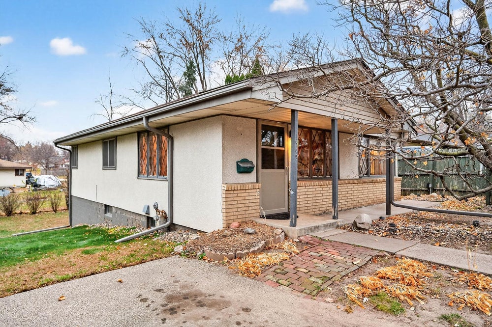 1549 Old Hudson Road, Saint Paul, MN 55106 - MLS# 6819156 - Coldwell Banker