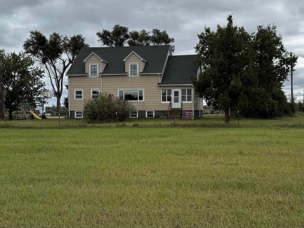2600 E Philip Ave, North Platte, NE 69101 - MLS# 26558 - Coldwell Banker