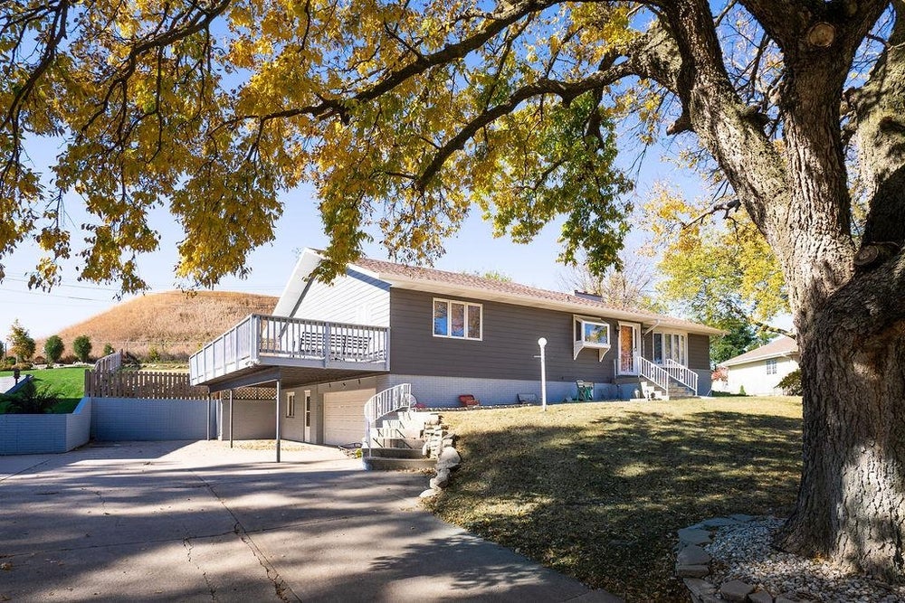 2311 Hardison, Norfolk, NE 68701 - MLS# 240726 - Coldwell Banker