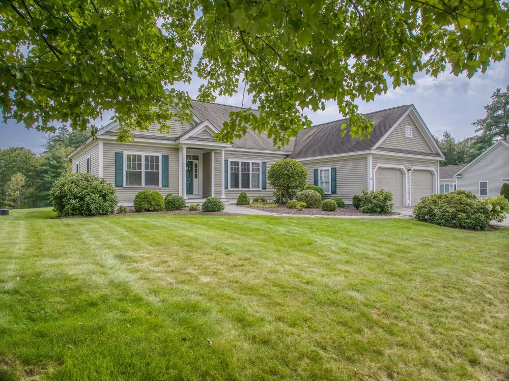 23 HANCOCK Drive, Bedford, NH 03110 - MLS# 4969718 - Coldwell Banker