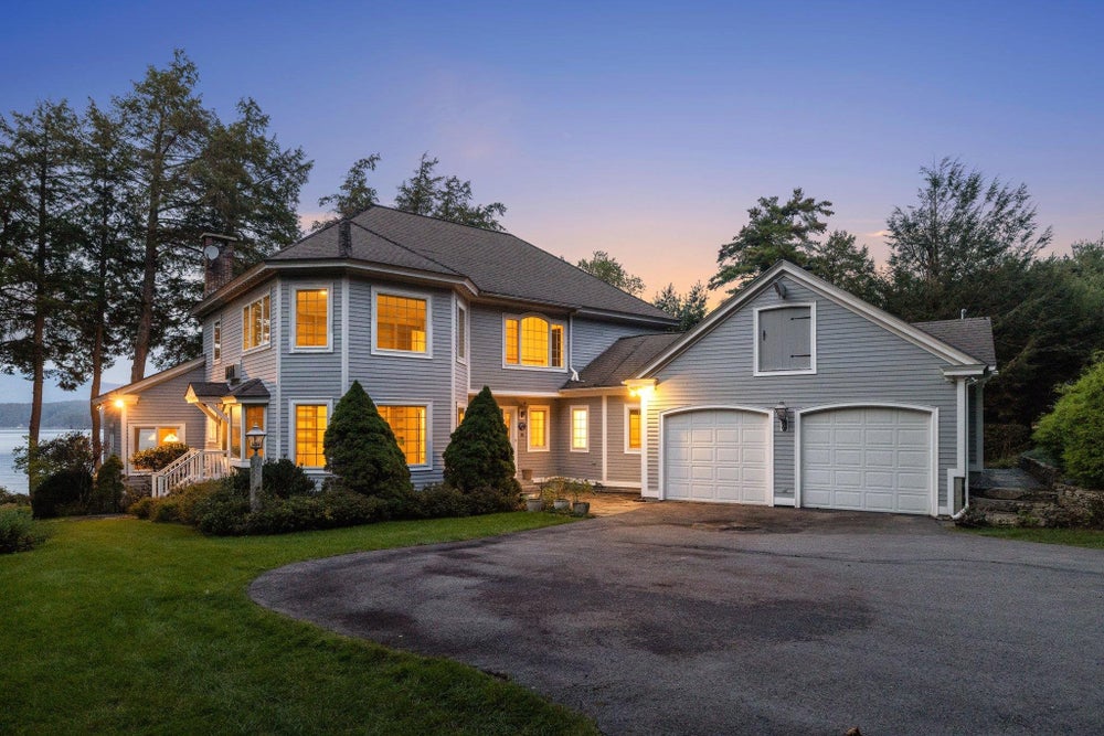 93 Chase Point Road, Tuftonboro, NH 03853 - MLS# 4972348 - Coldwell Banker