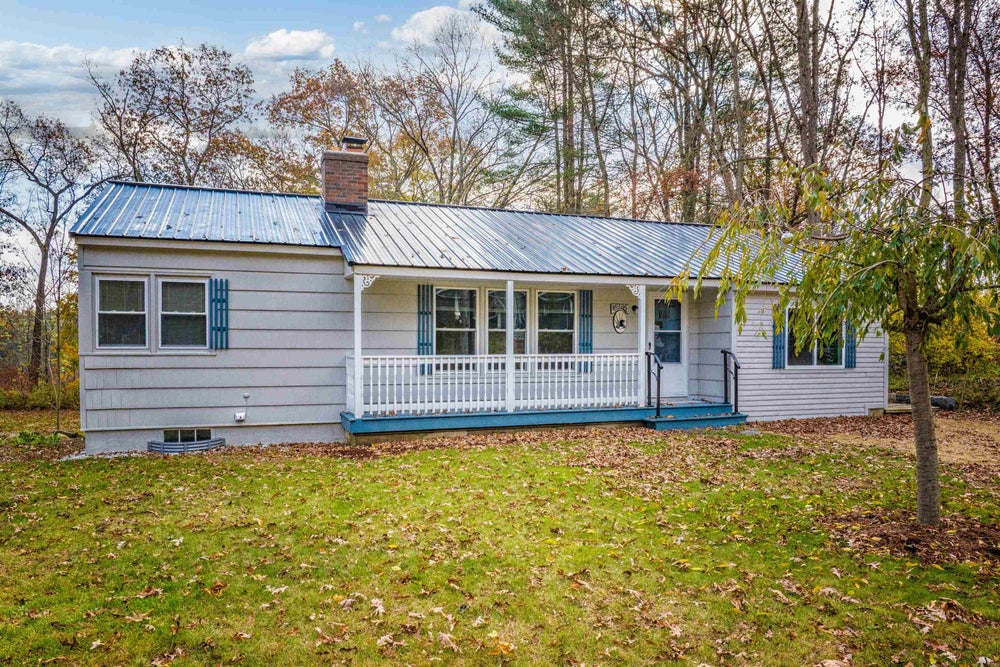 9 Sun Hill Road, Raymond, NH 03077 - MLS# 4977056 - Coldwell Banker