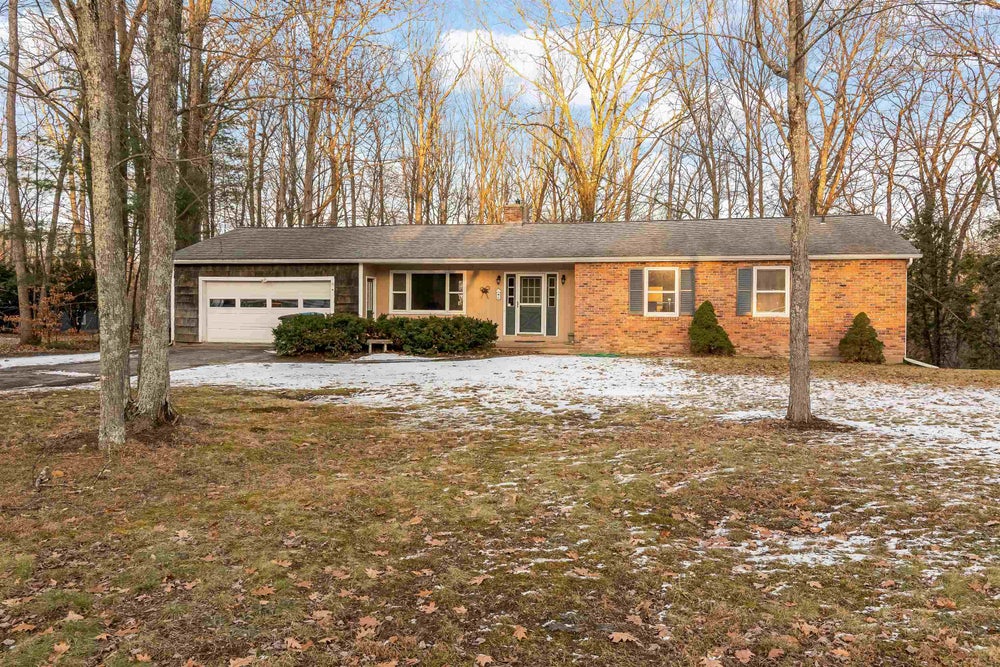 4 Forest Road, Essex, VT 05452 - MLS# 4979229 - Coldwell Banker