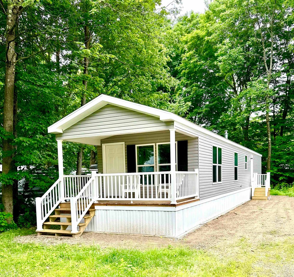 17 Franklin Street, Lincoln, NH 03251 - MLS# 4981064 - Coldwell Banker