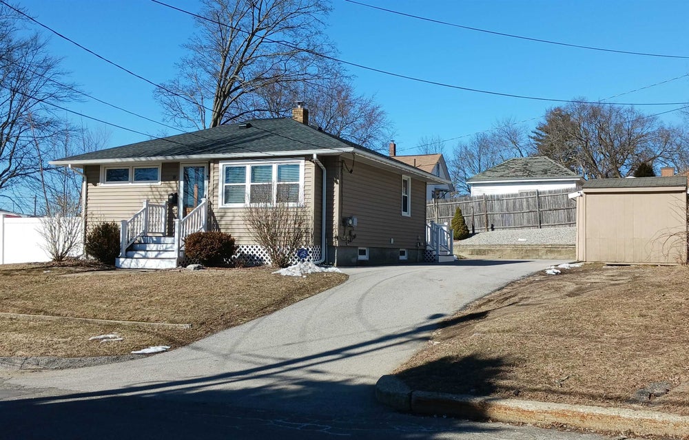 10 Laxson Avenue, Manchester, NH 03103 - MLS# 4985607 - Coldwell Banker