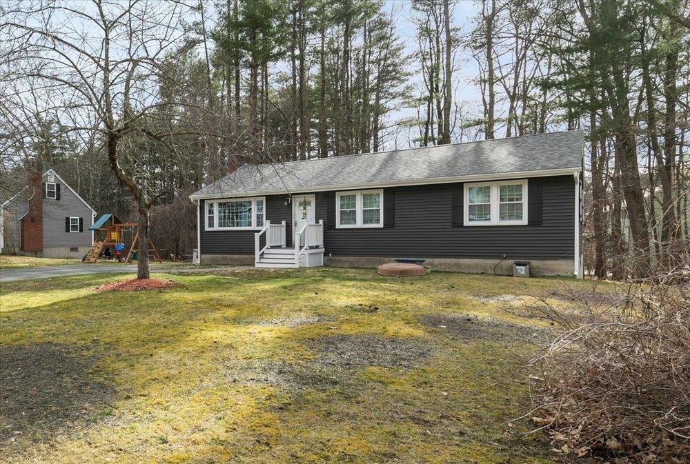 11 Schurman Drive, Derry, NH 03038 - MLS# 4988585 - Coldwell Banker