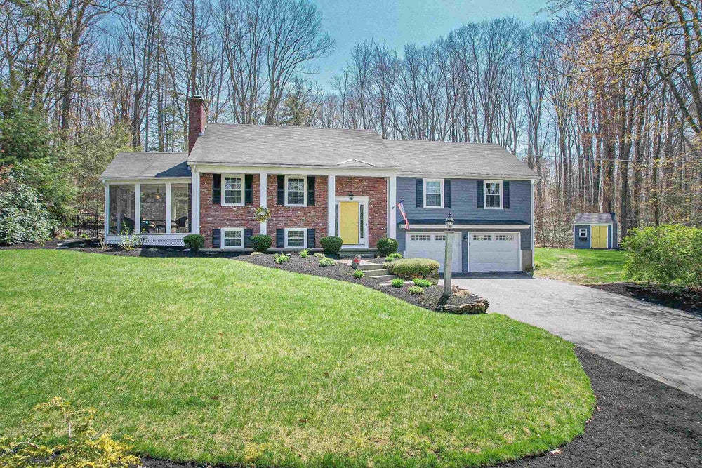 7 Wildwood Drive, Bedford, NH 03110 - MLS# 4993814 - Coldwell Banker