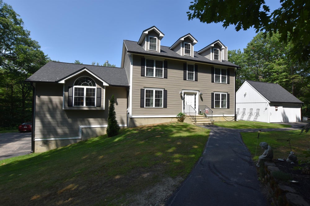 47 Badger Farm Road, Wilton, NH 03086 - MLS# 5005391 - Coldwell Banker