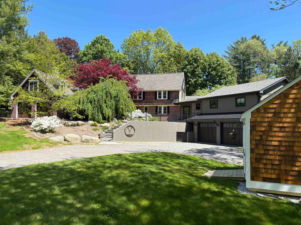 181 High Street, Exeter, NH 03833 - MLS# 5043603 - Coldwell Banker