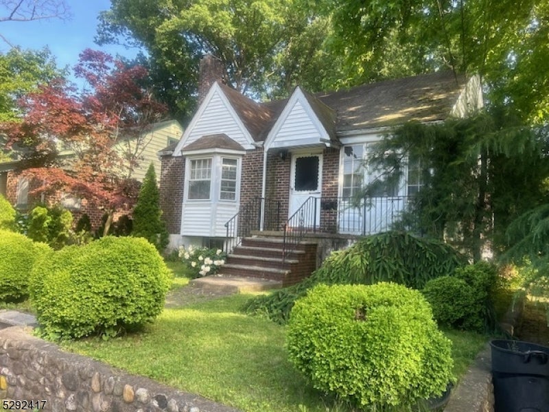 355 Salem Rd, Union Twp., NJ 07083 - MLS# 3905957 - Coldwell Banker